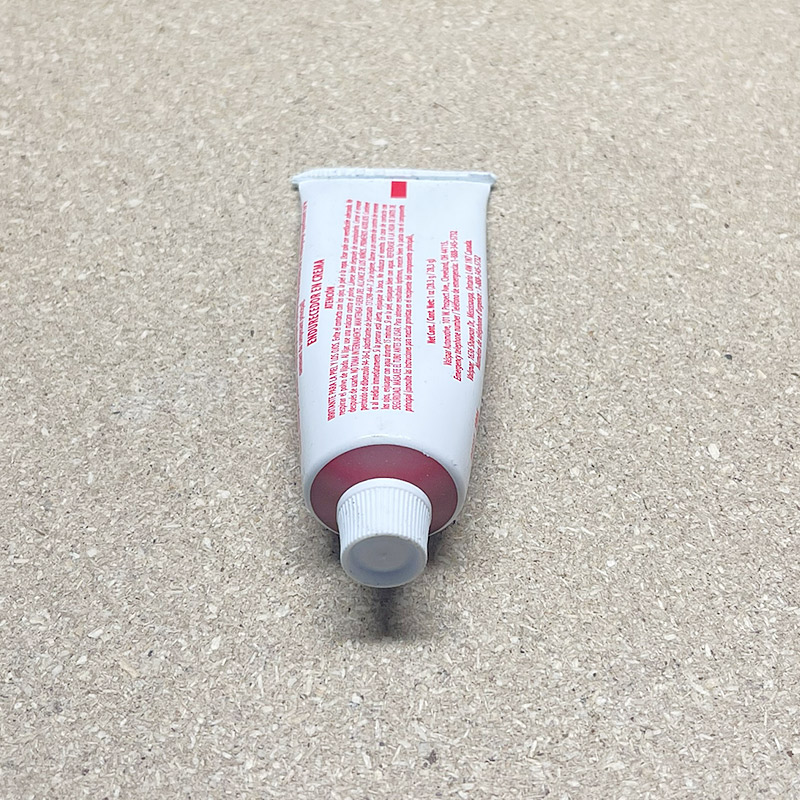 POLY FILLER CREAM HARDENER RED – MTP